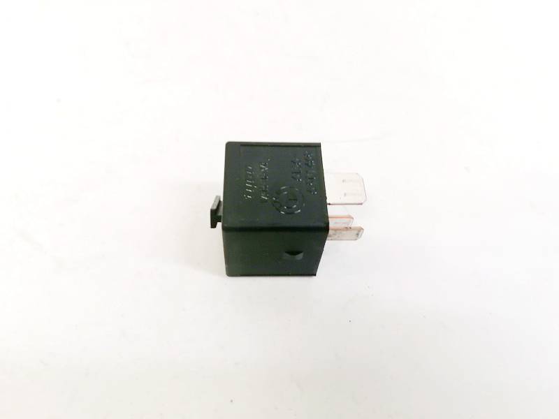 61366901469 61.36-6901469, v23136-j6-x48 Relay module BMW 5-Series 2011 ...