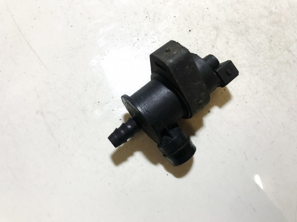 8653908 used Vacuum Control Purge Valve (Solenoid Valve) Volvo V70 2004 ...