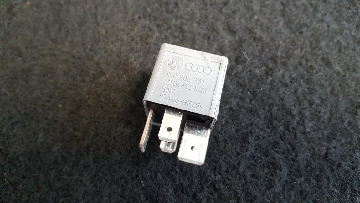 1K0906381 V23134-B52-X426, V23134B52X426 Relay module Volkswagen Golf ...