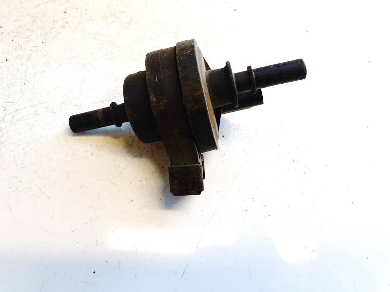 2580119a used Vacuum Control Purge Valve (Solenoid Valve) Renault ...