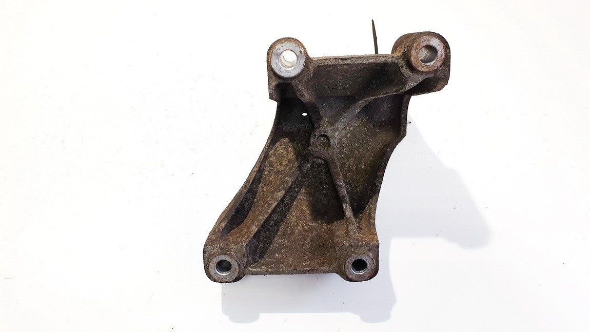 3d0199308k used Engine Mount Bracket and Gearbox Mount Bracket ...