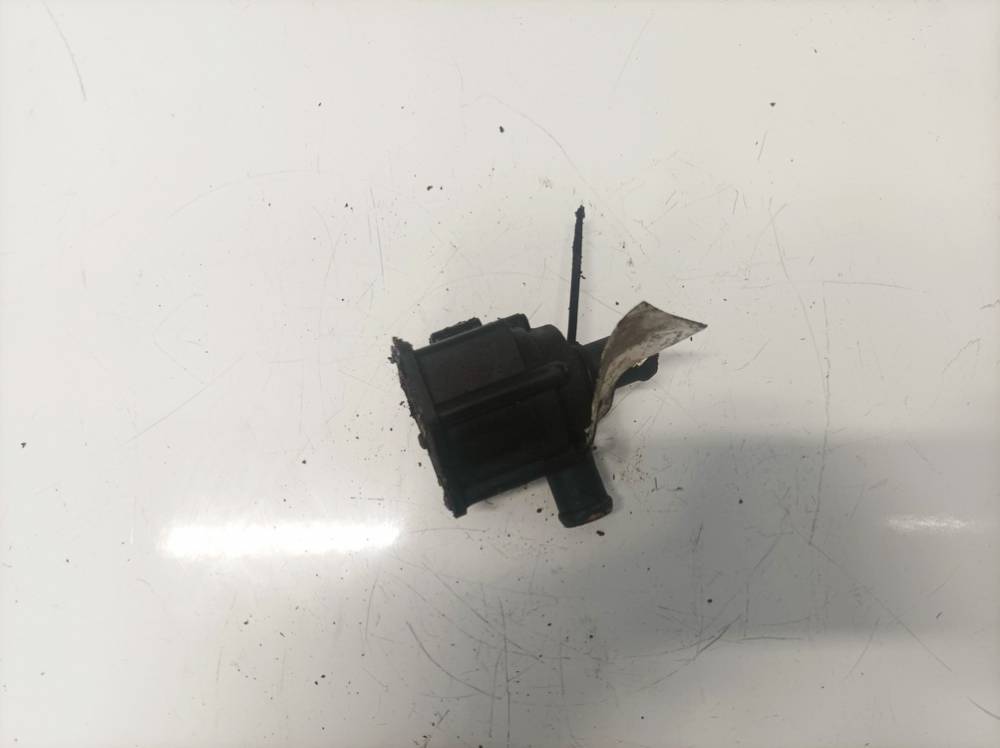 8K0965561A Auxiliary Coolant Water Pump (Heater Core Control Valve ...
