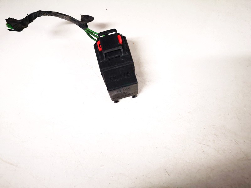 04868478aa used Relay module Chrysler Voyager Grand 2000 2.5L ...