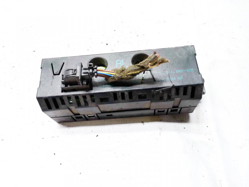 009133265 009133265al Dashboard Radio Display (Clock,Info Monitor,BORD ...