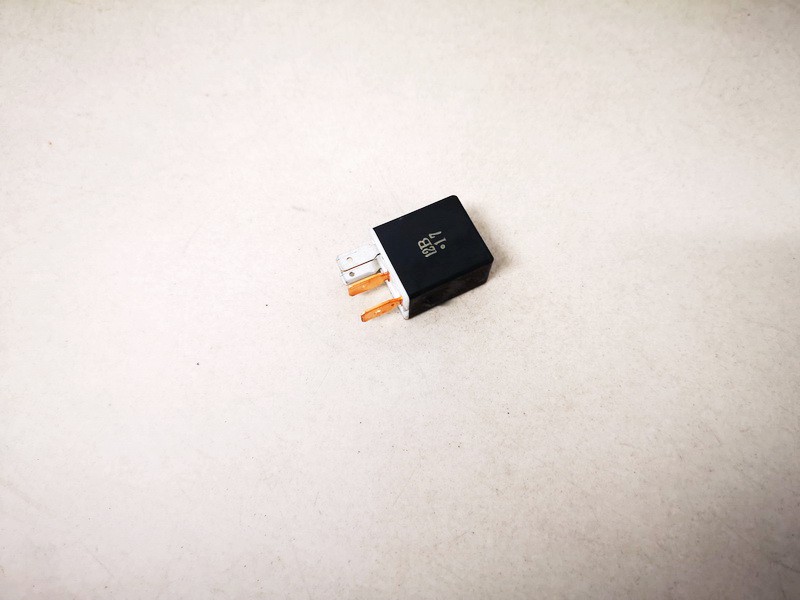 9098702012 90987-02012, 156700-0870 Relay module Toyota Yaris Verso ...