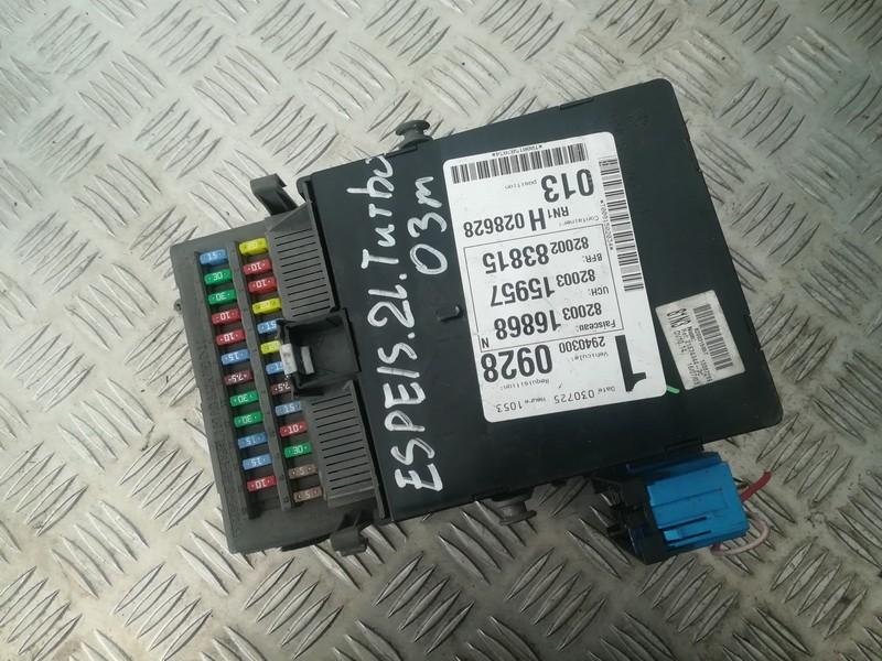 8200316868 8200315957, 8200283815, 8200004201e Fuse box Renault Espace 2003 2.0L - EIS00554183 ...