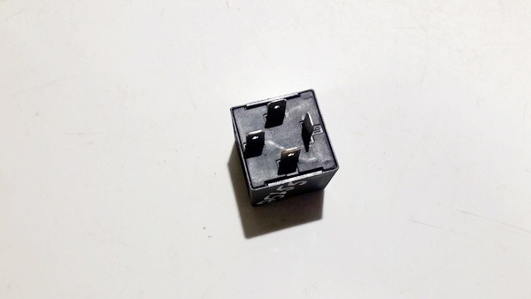 191955529 5wk1 704 Relay module Volkswagen Passat 1990 1.6L ...