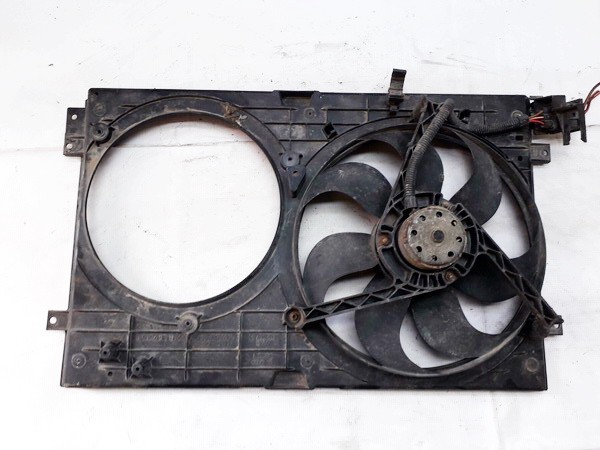 1j0959455f 1j0121205b Diffuser, Radiator Fan Audi A3 1999 1.9L 25EUR ...