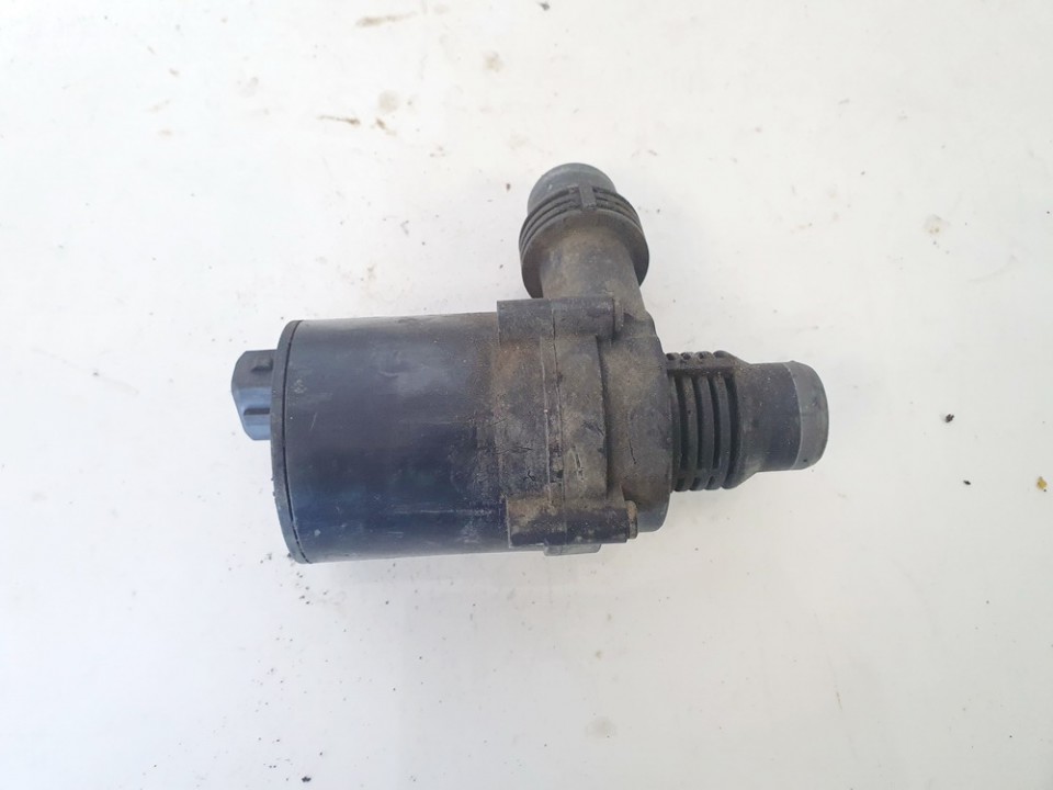 702078240 64116951549-02 Auxiliary Coolant Water Pump (Heater Core ...