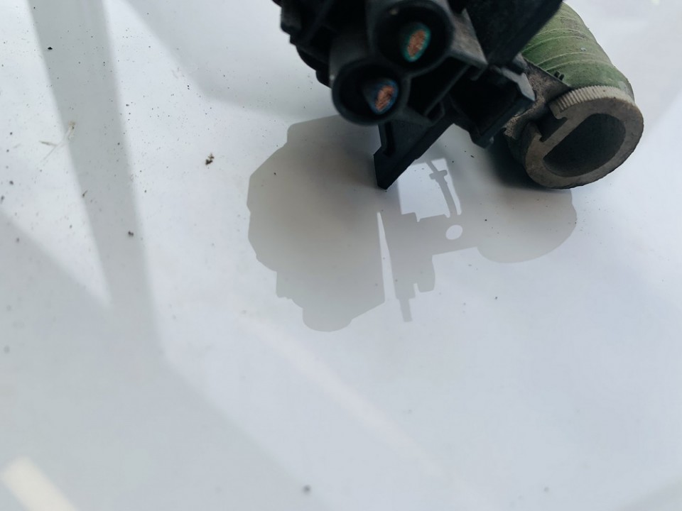 n1742001 used Heater Resistor (Heater Blower Motor Resistor) Dodge ...