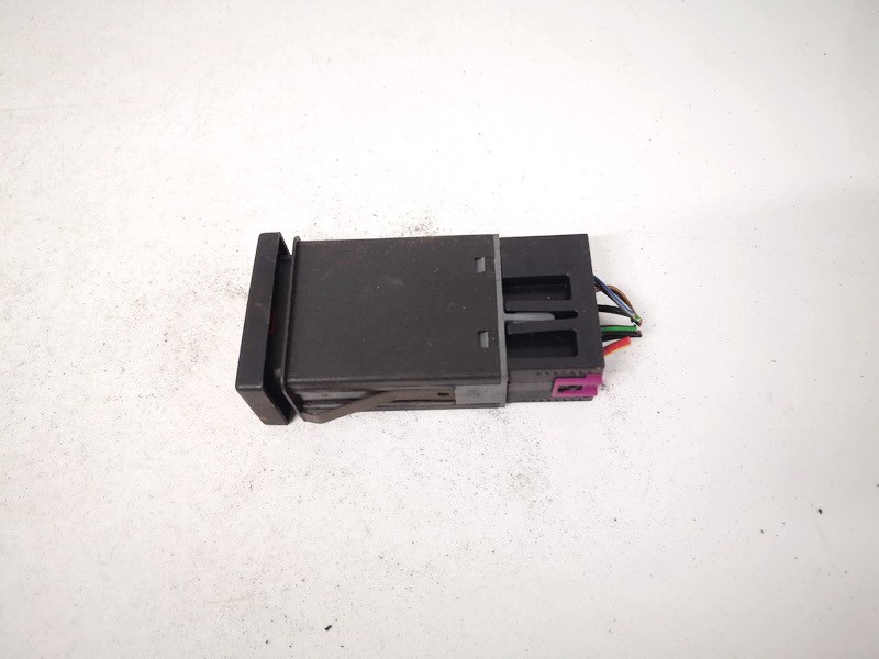 3B0953235D USED Hazard switch Volkswagen Passat 2003 1.9L - EIS01594363 | Used Auto Parts Shop