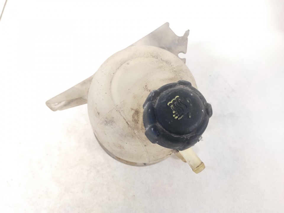 7700836316 used Expansion Tank coolant (RADIATOR EXPANSION TANK BOTTLE ...