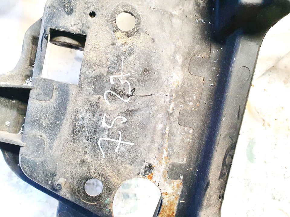 used used Front mask Audi A2 2002 1.4L - EIS01554411 | Used Auto Parts Shop