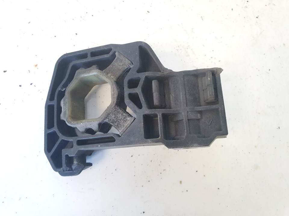 757524703 used Mounting, radiator BMW 5-Series 2011 - EIS01434415 ...