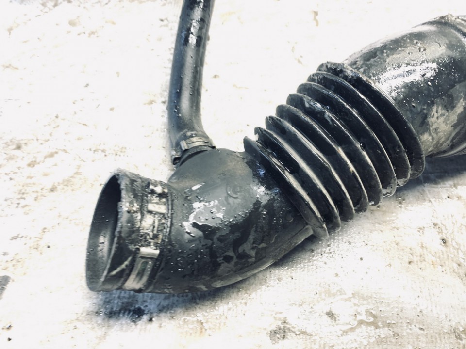used used TURBO INTERCOOLER PIPE HOSE Iveco Daily 2004 2.3L ...