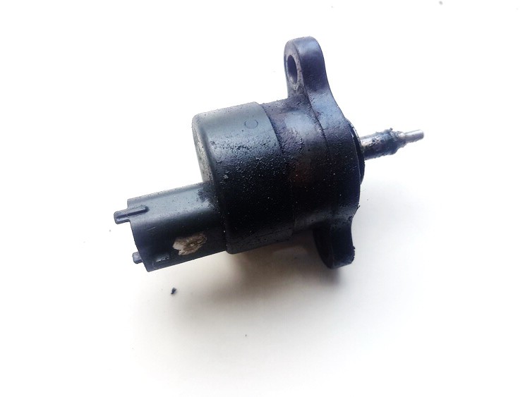 0281002488 used FUEL RAIL HIGH PRESSURE SENSOR Fiat Stilo 2003 1.9L ...
