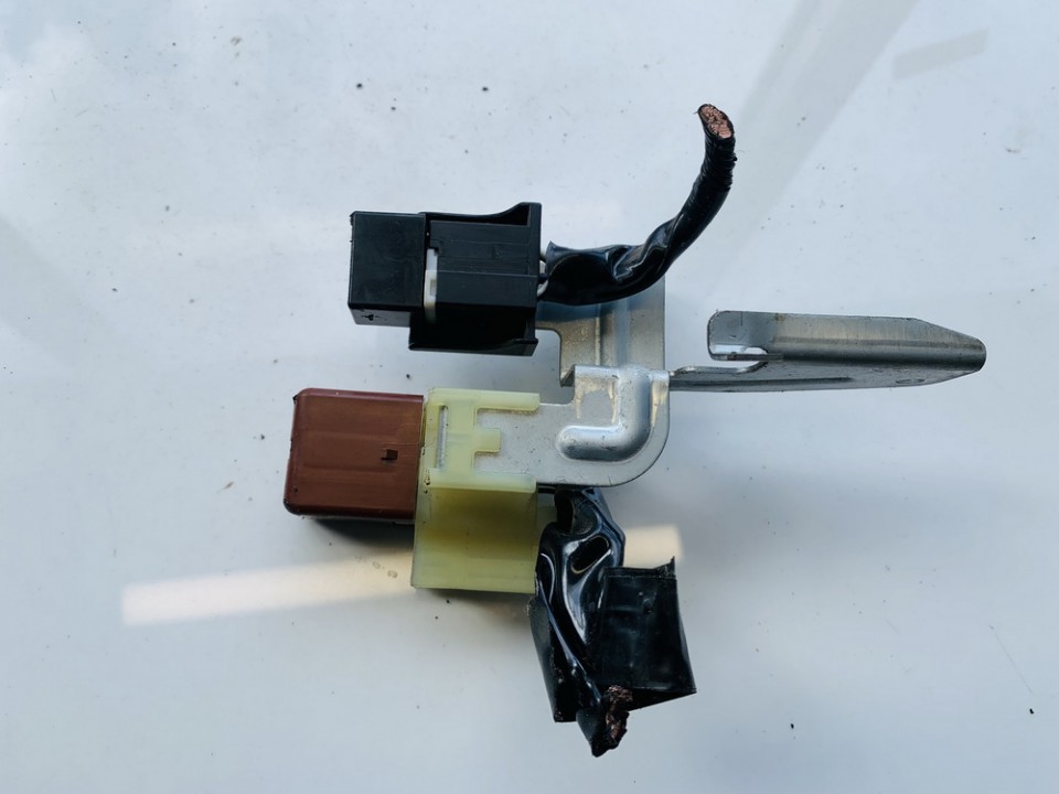 9098702016 90987-02016, 1567001570 Relay module Toyota Avensis Verso ...