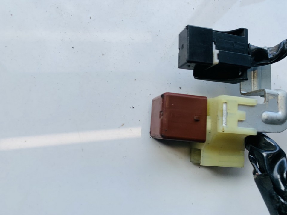 9098702016 90987-02016, 1567001570 Relay module Toyota Avensis Verso ...