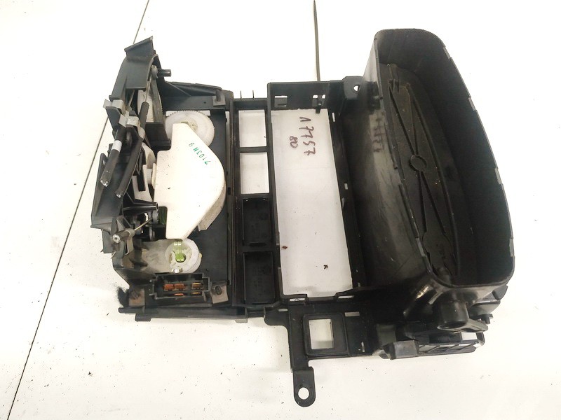 3A0819045C 3A0820045A Climate Control Panel (heater control switches ...