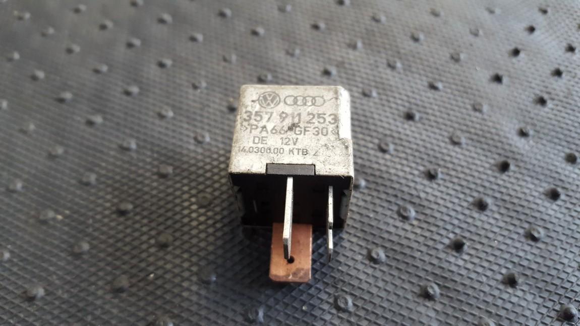 357911253 103 Relay module Volkswagen Caddy 2005 - EIS00234554 | Used ...
