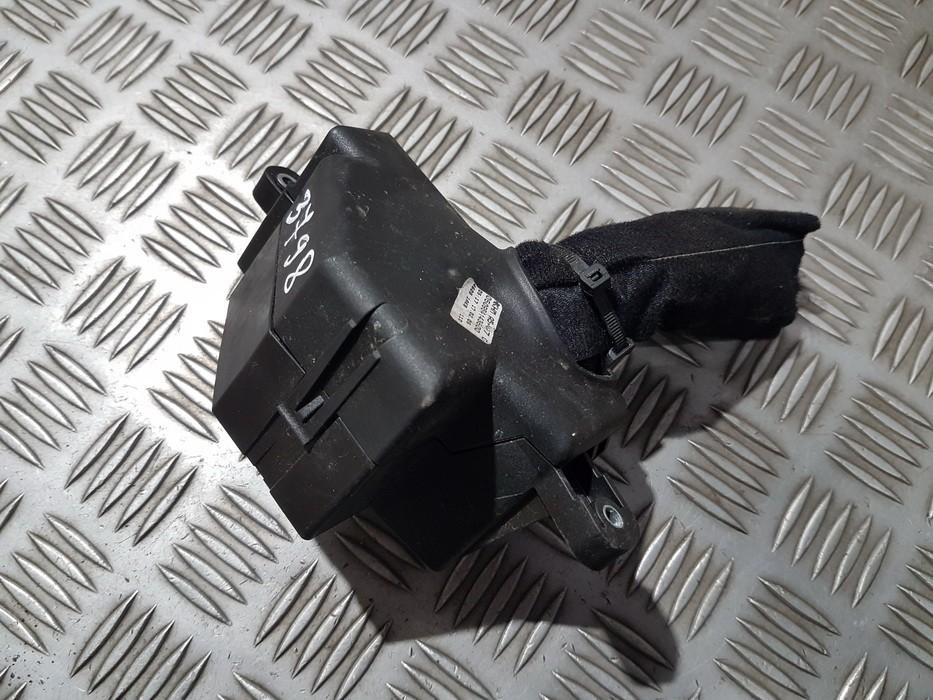 050954143600 4609 211204 01320 Fuse box Volkswagen Golf 2005 1.9L ...