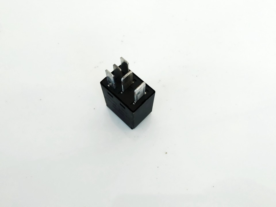f57b14b192aa f57b-14b192-aa Relay module Ford Focus 2001 4EUR ...