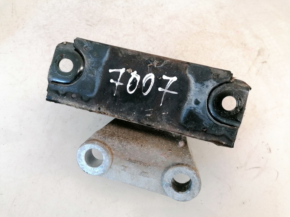 468646740 used Engine Mounting and Transmission Mount (Engine support ...