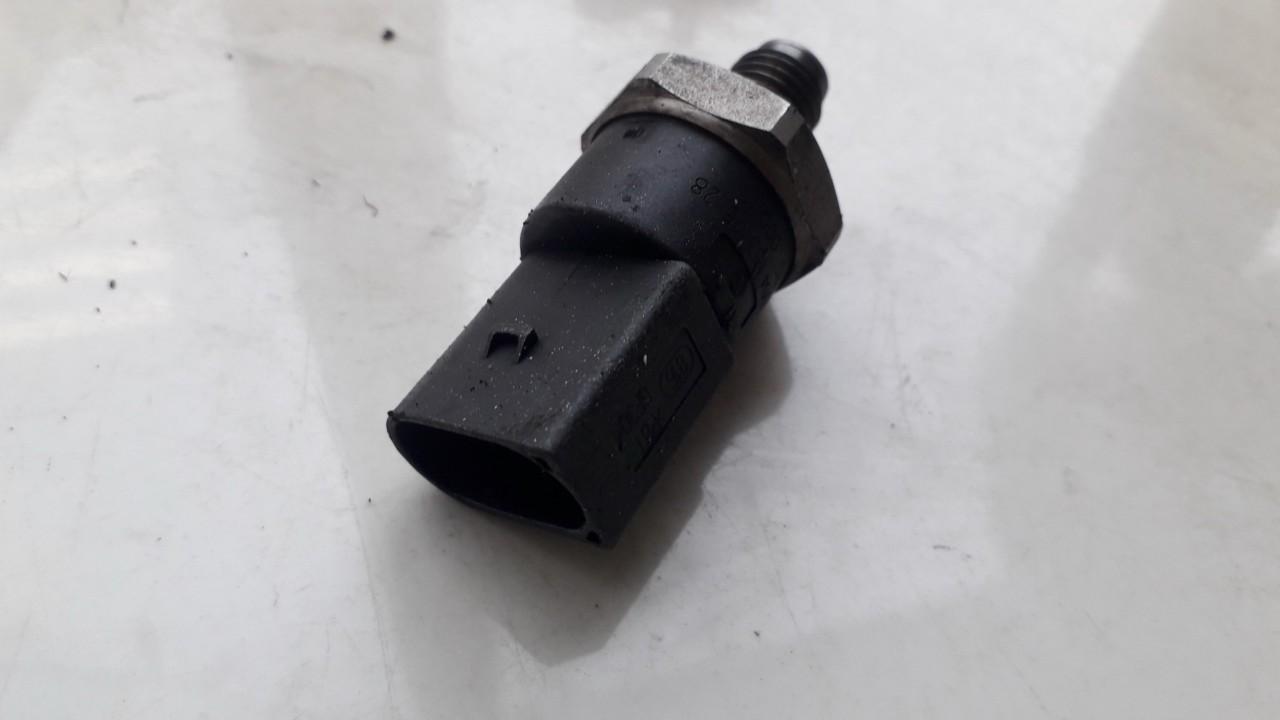 A0041537528 0281002498 FUEL RAIL HIGH PRESSURE SENSOR Mercedes-Benz E ...