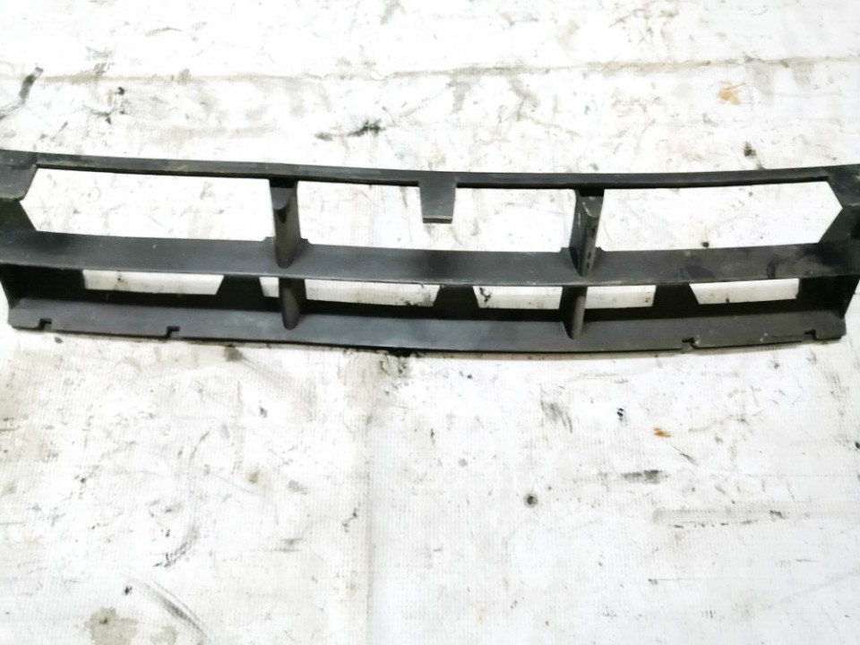 8235671 used Bumper Grille Front Center BMW 5-Series 2000 0.0L 14EUR ...