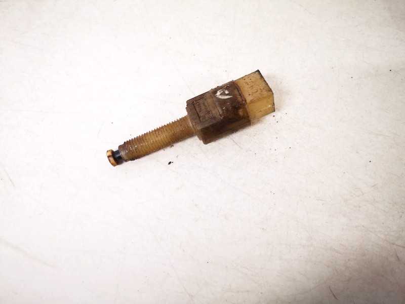 4A0945515A Volkswagen Passat 1999 Brake Light Switch (sensor) - Switch ...