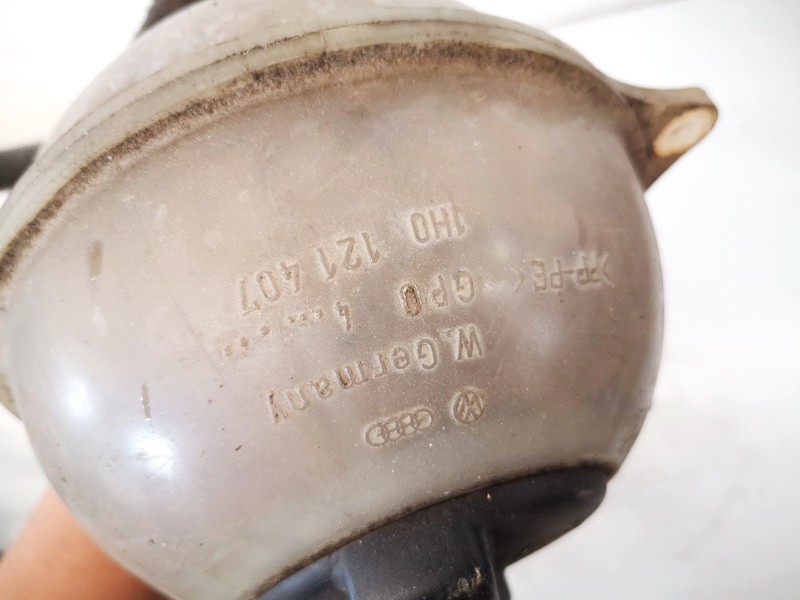 1h0121407 used Expansion Tank coolant (RADIATOR EXPANSION TANK BOTTLE ...