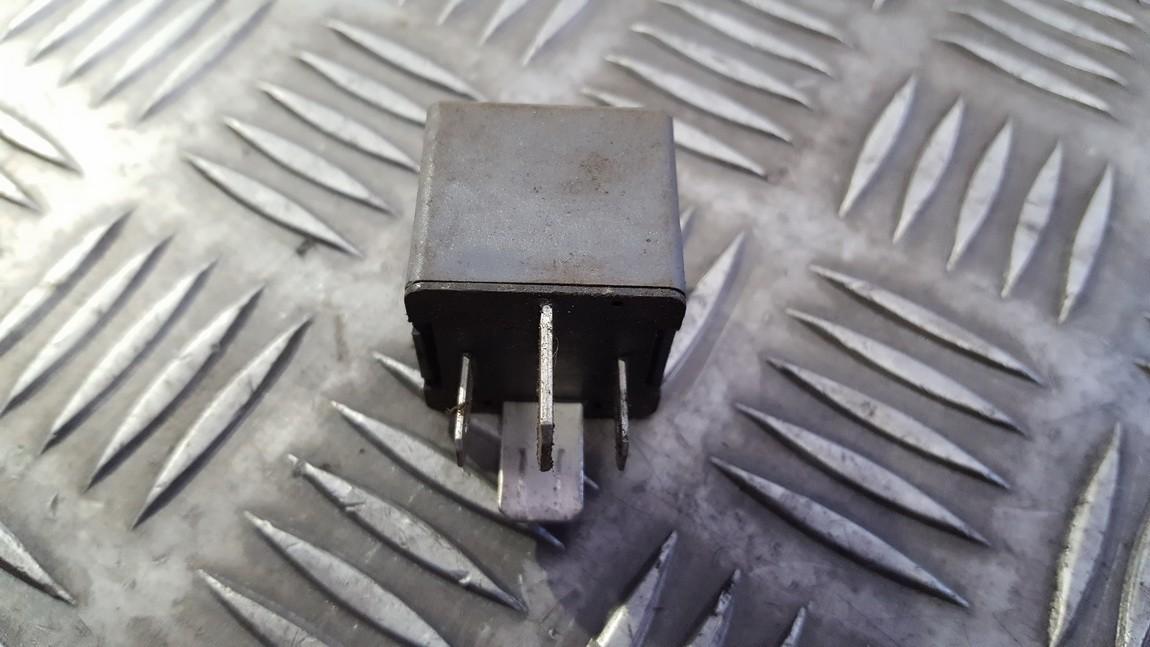 F80B14B192AA F80B-14B192-AA Relay module Ford Focus 1999 4EUR ...