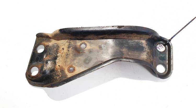 used used Engine Mount Bracket and Gearbox Mount Bracket Subaru Legacy ...