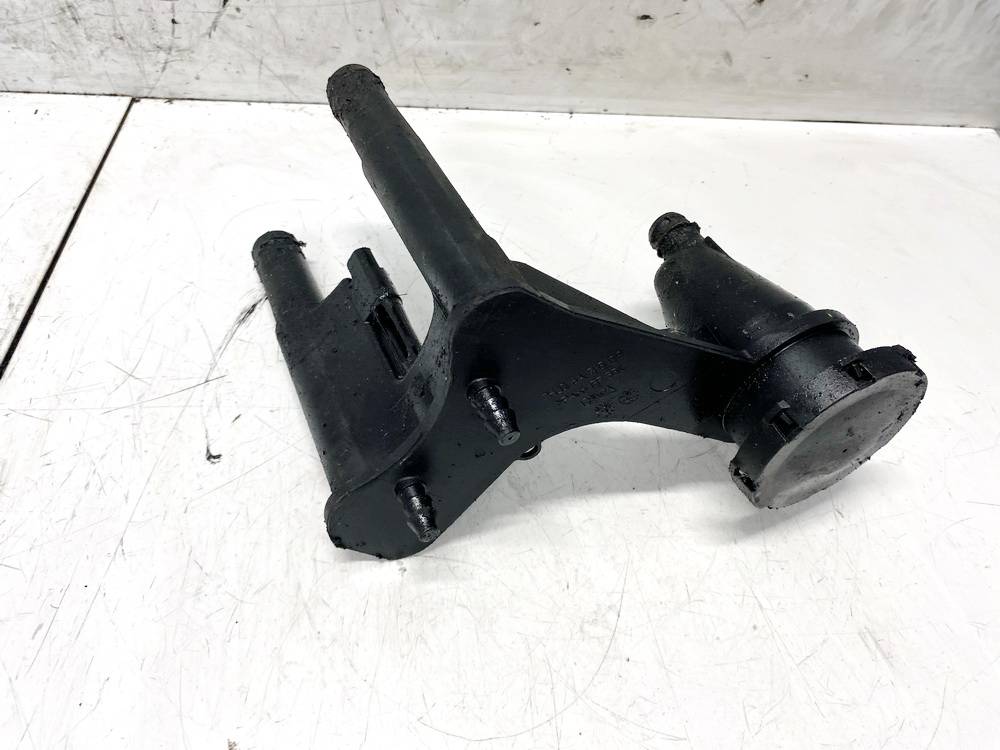 7h2q6a785bb used Vacuum pump - Breather (PCV Engine Breather Valve ...