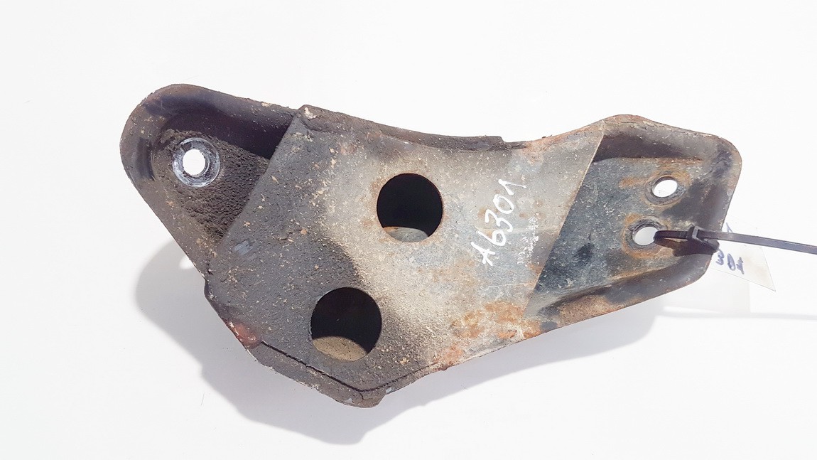 used used Engine Mount Bracket and Gearbox Mount Bracket Opel Corsa ...