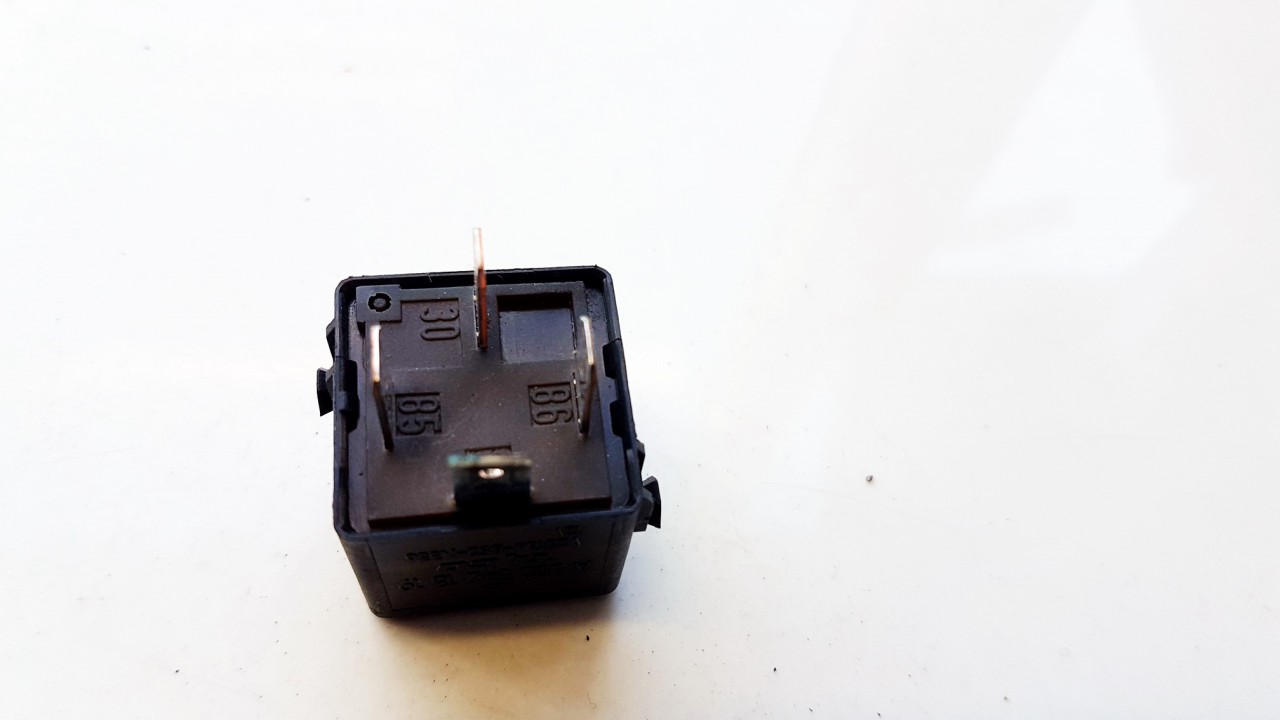 A0025421319 USED Relay module Mercedes-Benz S-CLASS 2001 4.0L ...