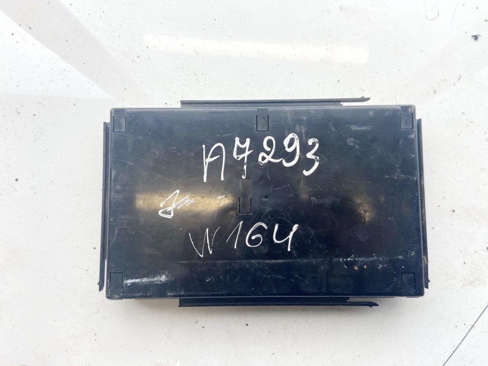 A1645409062 A1645459332, A1644422500 General Module Comfort Relay (Unit ...