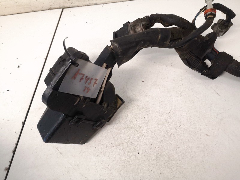 used used Fuse box Toyota Avensis 2003 2.0L - EIS01554749 | Used Auto ...