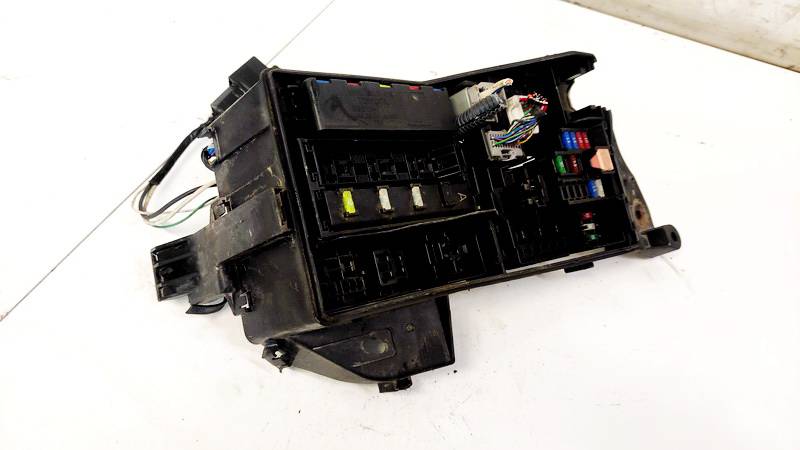 8921130020 89211-30020 Fuse box Lexus GS - CLASS 2006 3.0L ...