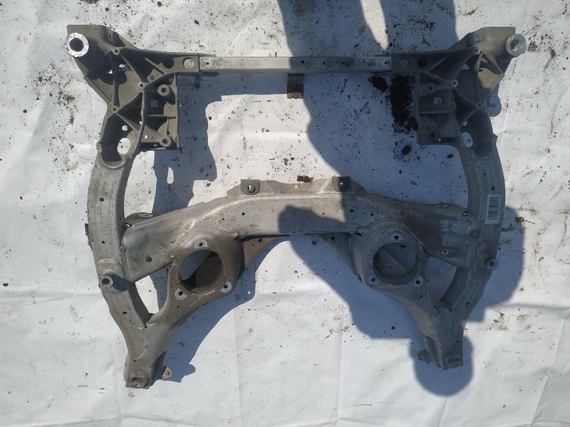 used used Front subframe BMW 5-Series 2012 2.0L - EIS01634762 | Used ...