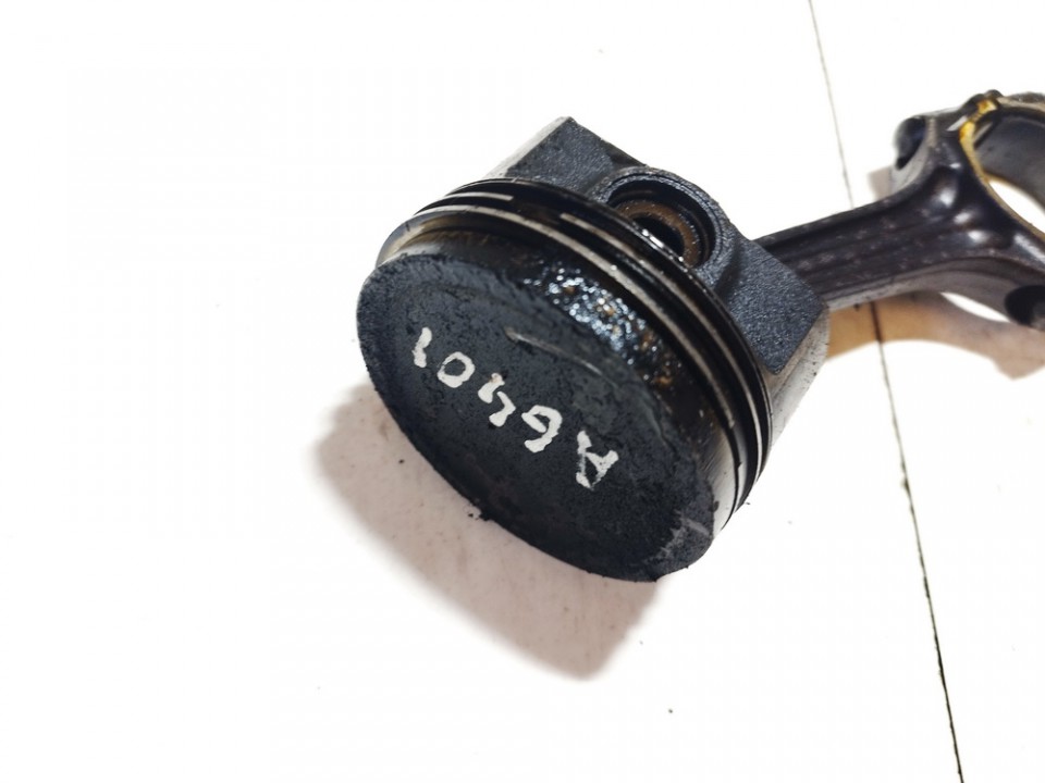 027b Piston and Conrod (Connecting rod) Volkswagen Passat 2000 1.8L ...