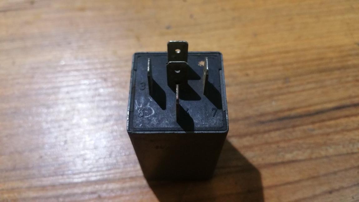 88ag18c641aa 68125 Relay module Ford Escort 1992 1.6L - EIS00094810 ...