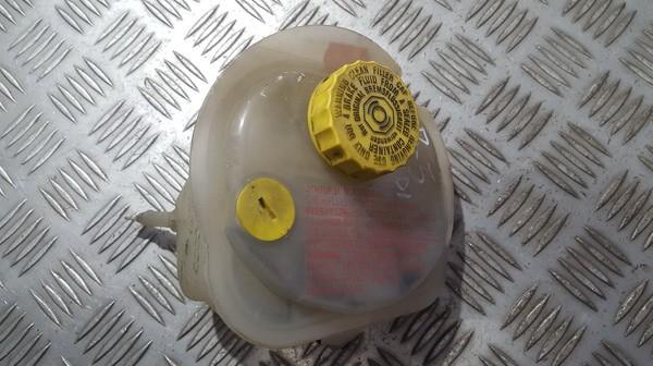 4b0611301 used Brake Master Cylinder Reservoir Volkswagen Passat 1998 1 ...