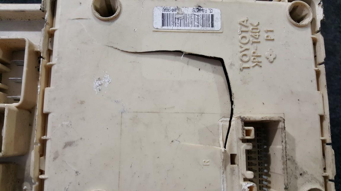 PPT20GF10 PP-T20+GF10, PPT20+GF10 Fuse box Toyota Yaris 2002 - EIS00194858 | Used Auto Parts Shop