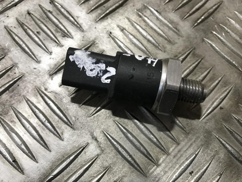 0281002283 used FUEL RAIL HIGH PRESSURE SENSOR Citroen C5 2002 2.0L ...