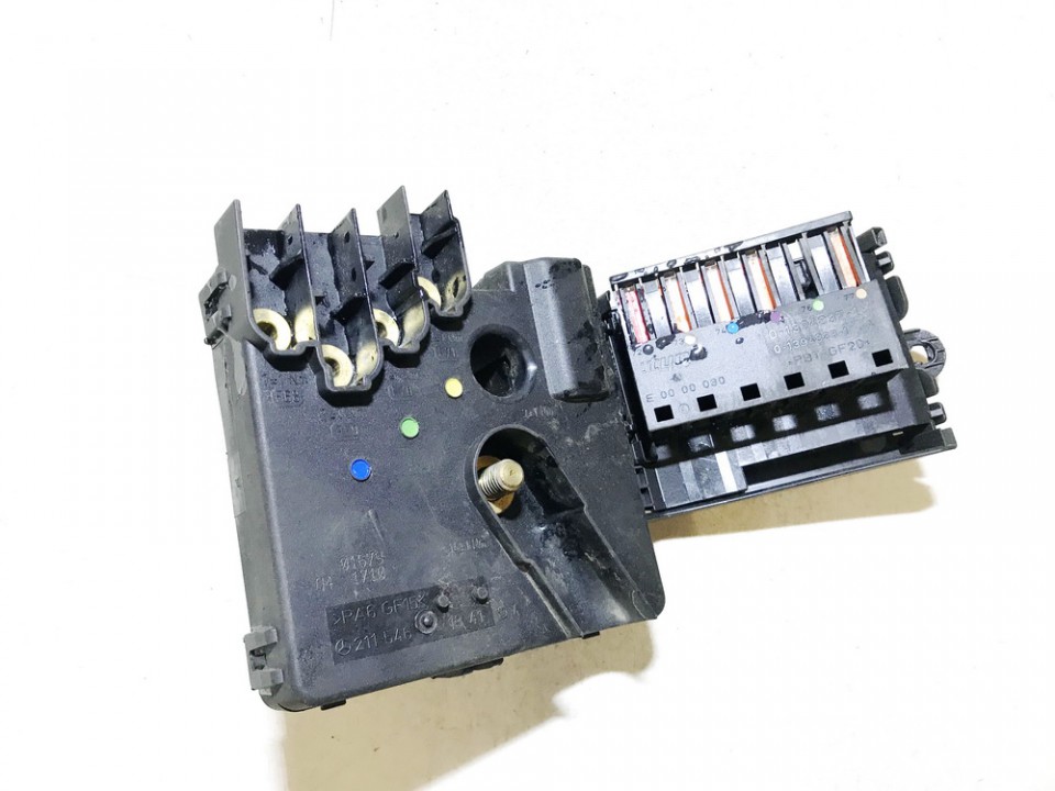 2115461341 013948371 Fuse box Mercedes-Benz E-CLASS 2005 2.2L ...