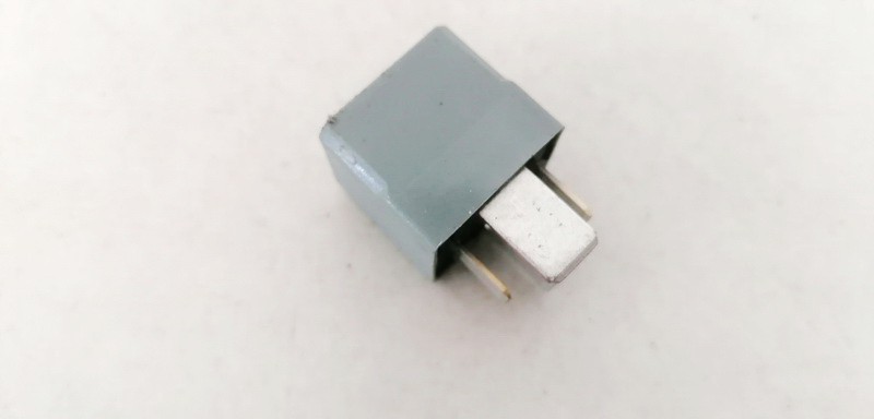13500120 USED Relay module Opel Insignia 2009 1.8L - EIS01064914 | Used ...