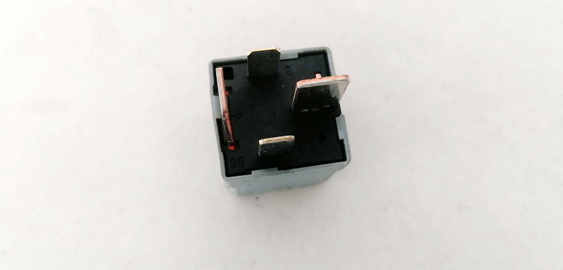 13500120 USED Relay module Opel Insignia 2009 1.8L - EIS01064914 | Used ...
