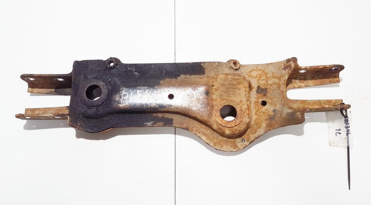 used used Engine Mount Bracket and Gearbox Mount Bracket Ford Ranger ...