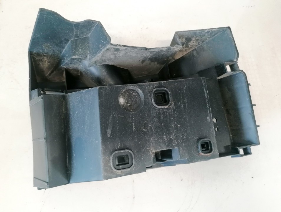 08626960 used Rear Bumper mounts (BUMPER BRACKET) right Volvo XC 90 ...